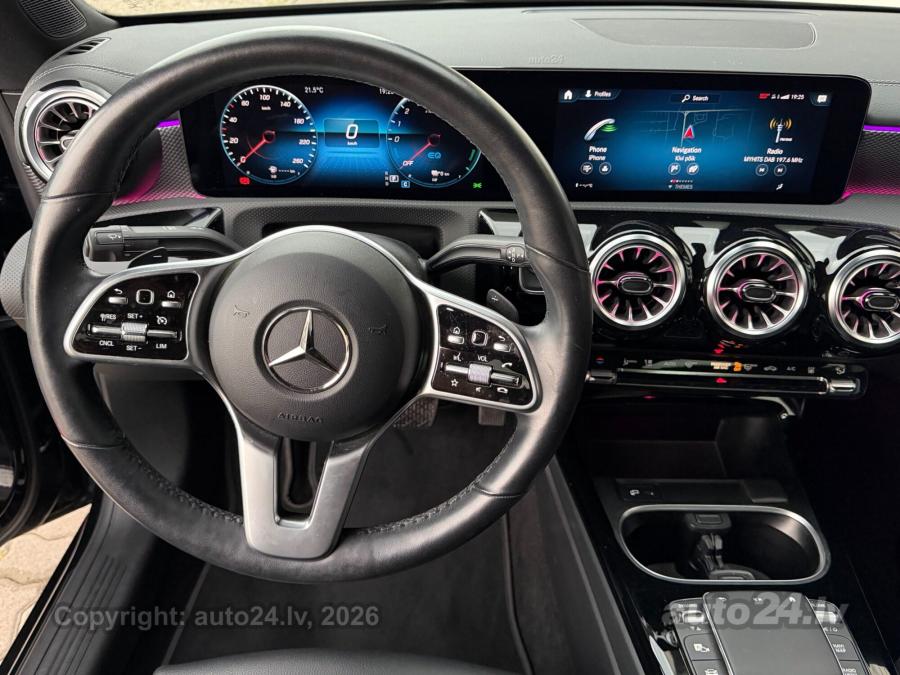 Black Mercedes-Benz CLA-Class 2022 in Voru, with an engine capacity of 1.30 L and mileage of 42 thousand km for 26900 €, photo 10 on AUTOMOTO.COM.LV