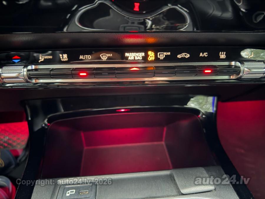 Black Mercedes-Benz CLA-Class 2022 in Voru, with an engine capacity of 1.30 L and mileage of 42 thousand km for 26900 €, photo 15 on AUTOMOTO.COM.LV