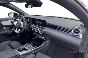 Melns Mercedes-Benz CLA-Class 2023 Pērnava, ar dzinēja tilpumu 2.00 L un nobraukumu 17 tūkst. km par 52900 €, foto 6 vietnē AUTOMOTO.COM.LV