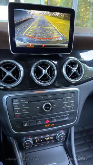 Melns Mercedes-Benz CLA-Class 2015 Tallina, ar dzinēja tilpumu 2.10 L un nobraukumu 200 tūkst. km par 15500 €, foto 9 vietnē AUTOMOTO.COM.LV