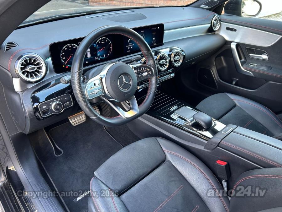 Melns Mercedes-Benz CLA-Class 2020 Tallina, ar dzinēja tilpumu 2.00 L un nobraukumu 49 tūkst. km par 26900 €, foto 8 vietnē AUTOMOTO.COM.LV
