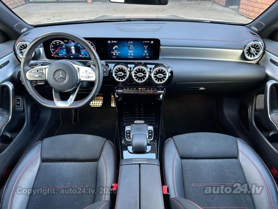 Melns Mercedes-Benz CLA-Class 2020 Tallina, ar dzinēja tilpumu 2.00 L un nobraukumu 49 tūkst. km par 26900 €, foto 16 vietnē AUTOMOTO.COM.LV