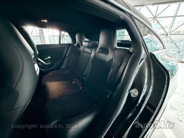 Black Mercedes-Benz CLA-Class 2020 in Tallinn, with an engine capacity of 2.00 L and mileage of 130 thousand km for 22990 €, photo 10 on AUTOMOTO.COM.LV