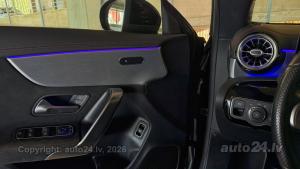 Melns Mercedes-Benz CLA-Class 2020 Tallina, ar dzinēja tilpumu 1.30 L un nobraukumu 55 tūkst. km par 26499 €, foto 12 vietnē AUTOMOTO.COM.LV