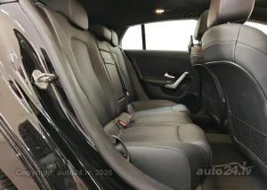 Melns Mercedes-Benz CLA-Class 2021 Tallina, ar dzinēja tilpumu 1.30 L un nobraukumu 213 tūkst. km par 18500 €, foto 17 vietnē AUTOMOTO.COM.LV