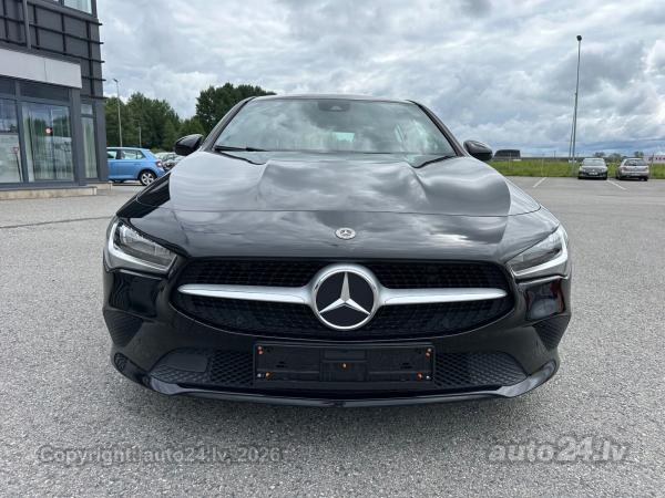 Melns Mercedes-Benz CLA-Class 2022 Tartu, ar dzinēja tilpumu 1.30 L un nobraukumu 56 tūkst. km par 19990 €, foto 3 vietnē AUTOMOTO.COM.LV