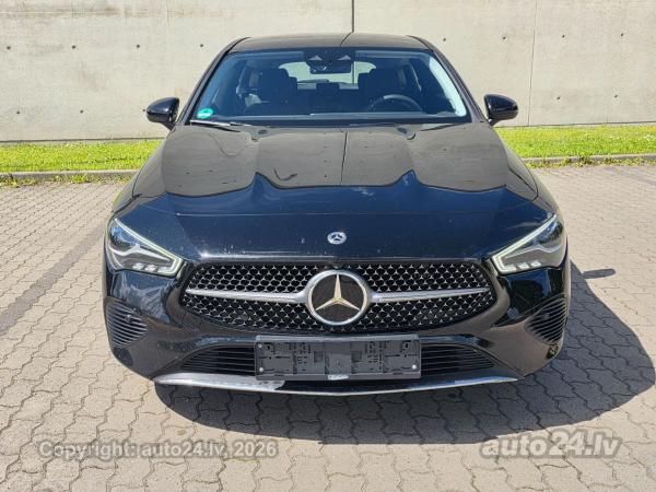 Black Mercedes-Benz CLA-Class 2023 in Viljandi, with an engine capacity of 2.00 L and mileage of 100 thousand km for 29999 €, photo 6 on AUTOMOTO.COM.LV