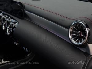 Brūns Mercedes-Benz CLA-Class 2023 Tallina, ar dzinēja tilpumu 2.00 L un nobraukumu 42 tūkst. km par 40999 €, foto 18 vietnē AUTOMOTO.COM.LV