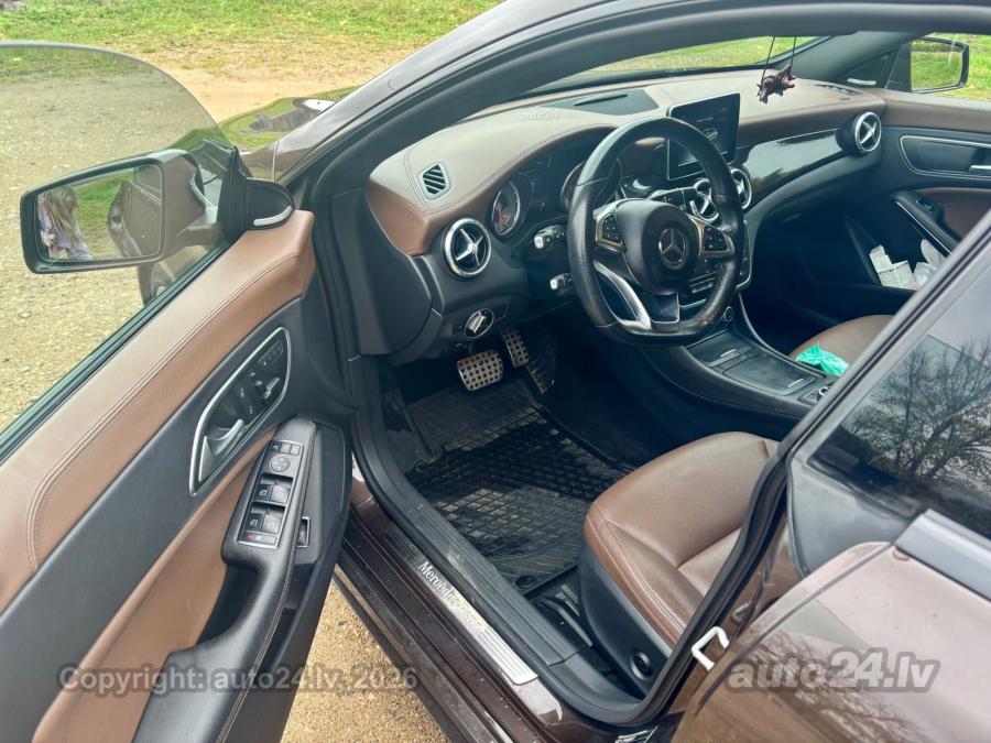 Brown Mercedes-Benz CLA-Class 2015 in Tartu, with an engine capacity of 1.60 L and mileage of 142 thousand km for 15200 €, photo 17 on AUTOMOTO.COM.LV