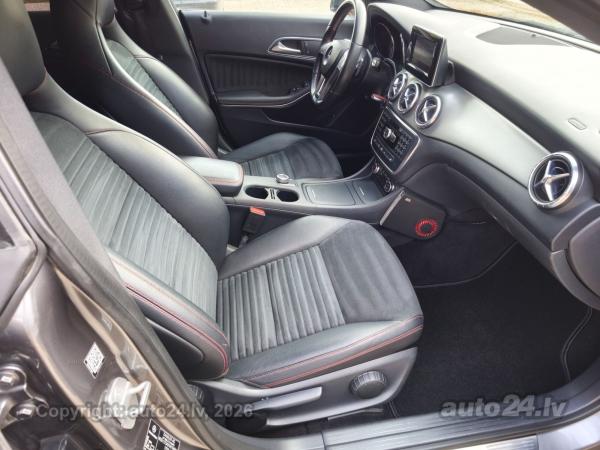 Pelēks Mercedes-Benz CLA-Class 2014 Tallina, ar dzinēja tilpumu 1.60 L un nobraukumu 192 tūkst. km par 11990 €, foto 10 vietnē AUTOMOTO.COM.LV