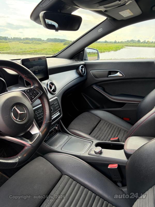 Pelēks Mercedes-Benz CLA-Class 2016 Tallina, ar dzinēja tilpumu 1.60 L un nobraukumu 175 tūkst. km par 14900 €, foto 9 vietnē AUTOMOTO.COM.LV