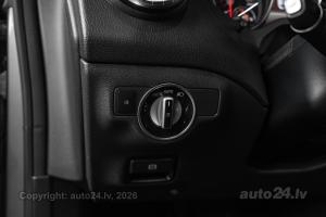 Pelēks Mercedes-Benz CLA-Class 2018 Rīga, ar dzinēja tilpumu 1.60 L un nobraukumu 95 tūkst. km par 17900 €, foto 18 vietnē AUTOMOTO.COM.LV