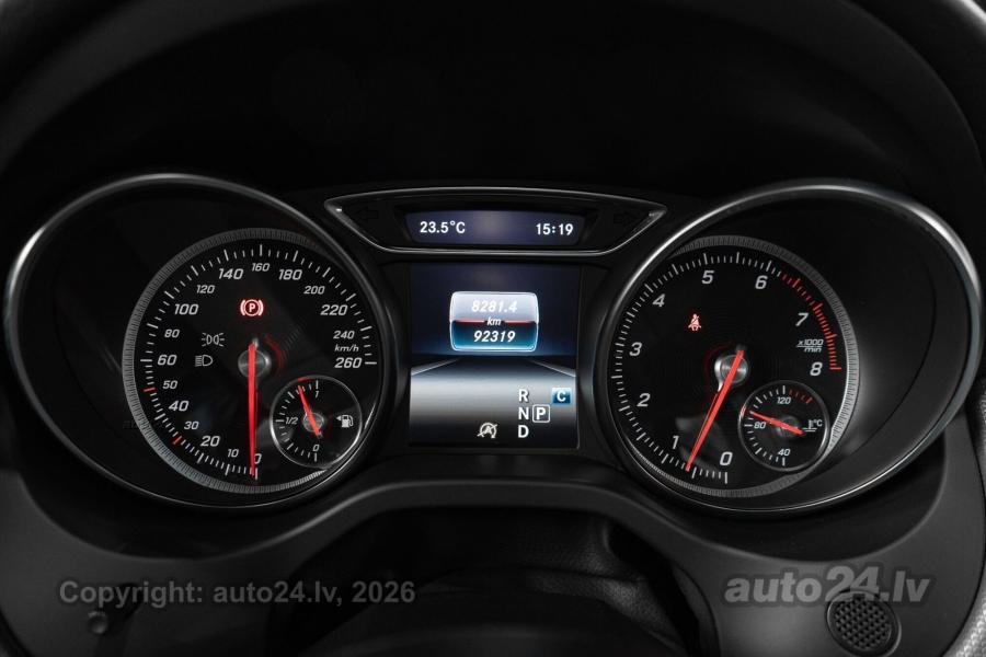 Pelēks Mercedes-Benz CLA-Class 2018 Rīga, ar dzinēja tilpumu 1.60 L un nobraukumu 95 tūkst. km par 17900 €, foto 19 vietnē AUTOMOTO.COM.LV