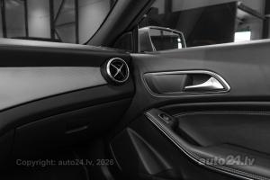 Pelēks Mercedes-Benz CLA-Class 2018 Rīga, ar dzinēja tilpumu 1.60 L un nobraukumu 95 tūkst. km par 17900 €, foto 27 vietnē AUTOMOTO.COM.LV