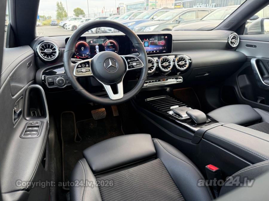 Grey Mercedes-Benz CLA-Class 2019 in Tallinn, with an engine capacity of 1.50 L and mileage of 119 thousand km for 22990 €, photo 7 on AUTOMOTO.COM.LV