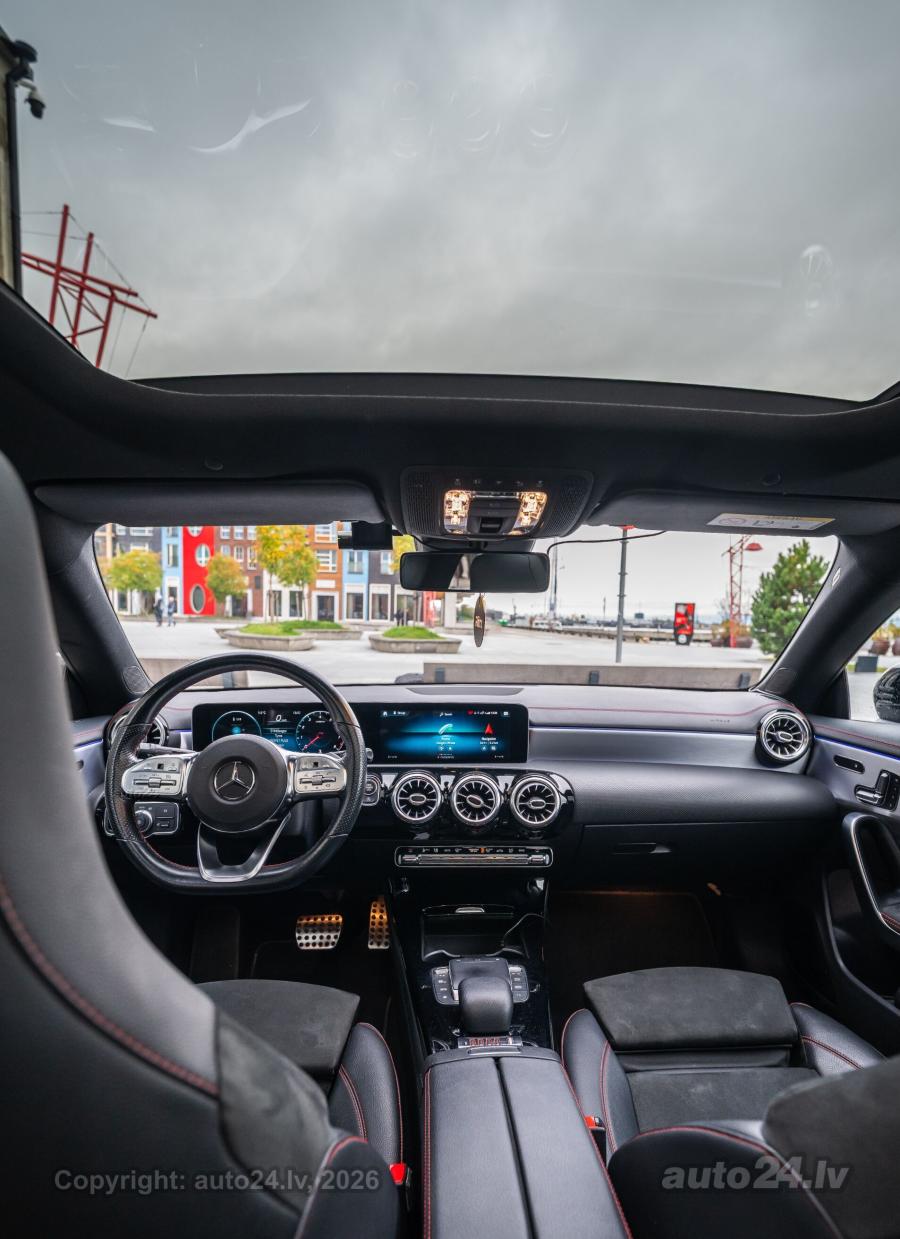 Pelēks Mercedes-Benz CLA-Class 2020 Tallina, ar dzinēja tilpumu 1.30 L un nobraukumu 99 tūkst. km par 27900 €, foto 13 vietnē AUTOMOTO.COM.LV