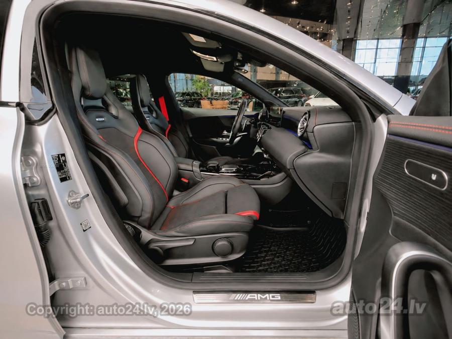 Pelēks Mercedes-Benz CLA-Class 2021 Tallina, ar dzinēja tilpumu 2.00 L un nobraukumu 123 tūkst. km par 35900 €, foto 5 vietnē AUTOMOTO.COM.LV