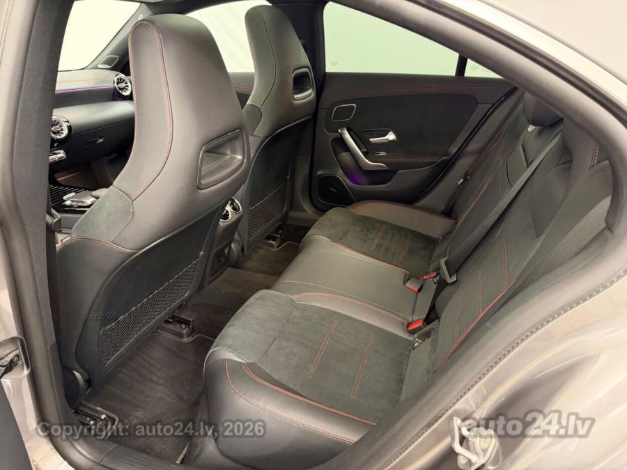 Pelēks Mercedes-Benz CLA-Class 2022 Tallina, ar dzinēja tilpumu 1.30 L un nobraukumu 34 tūkst. km par 31990 €, foto 12 vietnē AUTOMOTO.COM.LV