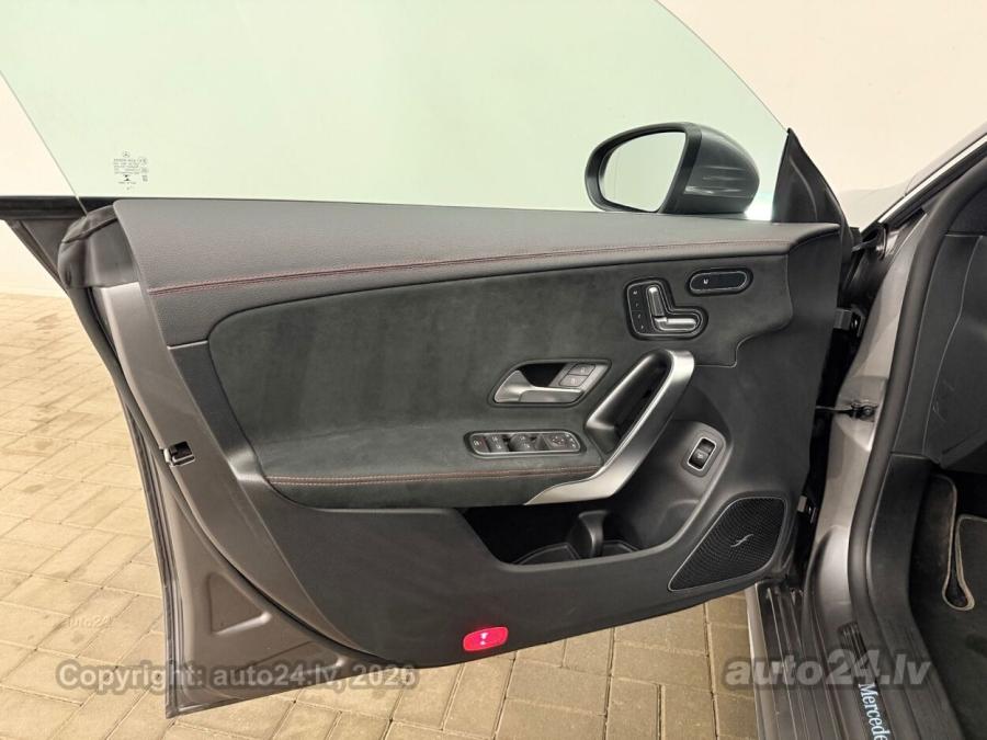 Pelēks Mercedes-Benz CLA-Class 2022 Tallina, ar dzinēja tilpumu 1.30 L un nobraukumu 34 tūkst. km par 31990 €, foto 15 vietnē AUTOMOTO.COM.LV
