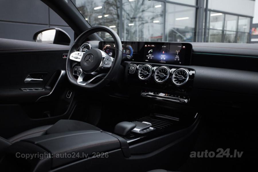 Grey Mercedes-Benz CLA-Class 2022 in Riga, with an engine capacity of 2.00 L and mileage of 75 thousand km for 29990 €, photo 8 on AUTOMOTO.COM.LV