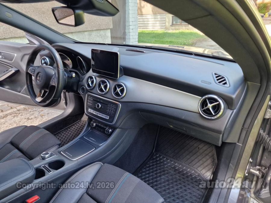 Grey Mercedes-Benz CLA-Class 2017 in Tallinn, with an engine capacity of 2.20 L and mileage of 232 thousand km for 13900 €, photo 12 on AUTOMOTO.COM.LV