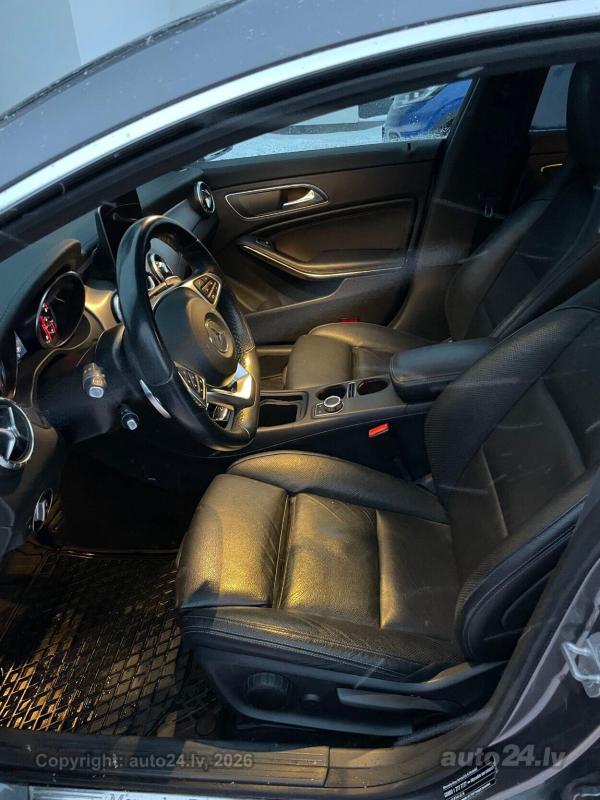 Pelēks Mercedes-Benz CLA-Class 2018 Tallina, ar dzinēja tilpumu 2.10 L un nobraukumu 138 tūkst. km par 17000 €, foto 8 vietnē AUTOMOTO.COM.LV