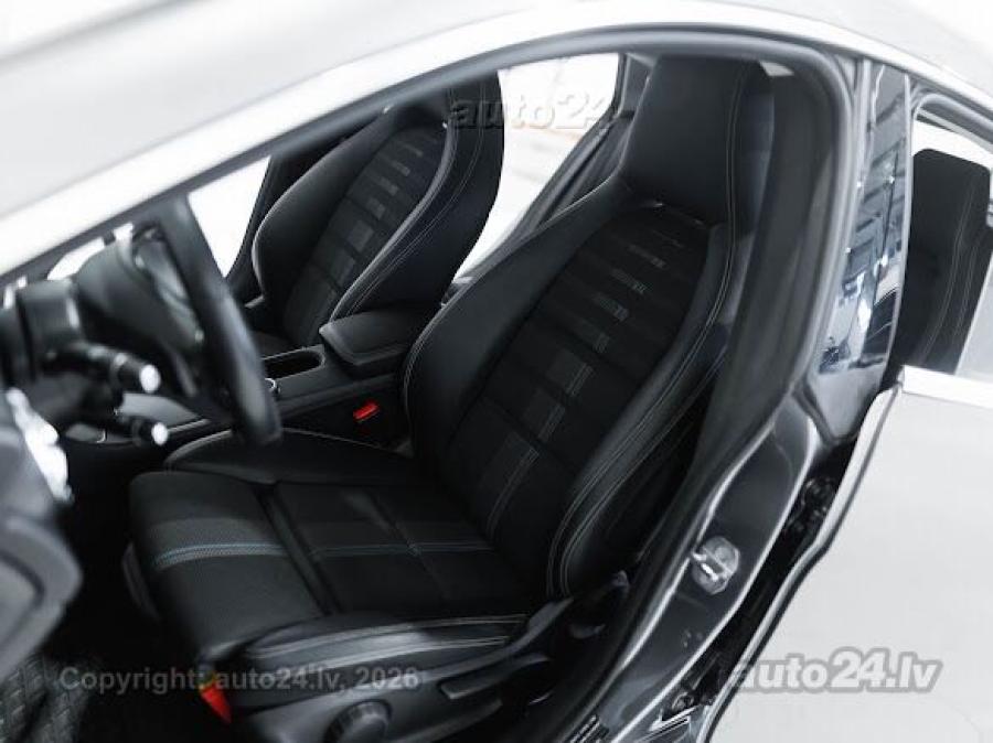 Pelēks Mercedes-Benz CLA-Class 2018 Tallina, ar dzinēja tilpumu 1.60 L un nobraukumu 108 tūkst. km par 17450 €, foto 17 vietnē AUTOMOTO.COM.LV
