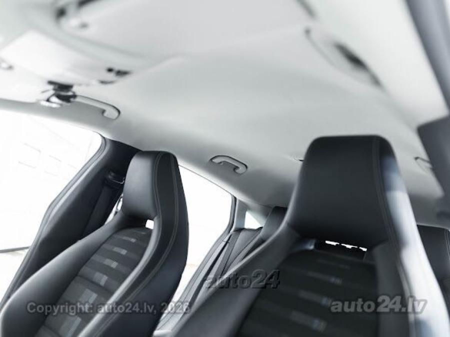 Pelēks Mercedes-Benz CLA-Class 2018 Tallina, ar dzinēja tilpumu 1.60 L un nobraukumu 108 tūkst. km par 17450 €, foto 24 vietnē AUTOMOTO.COM.LV