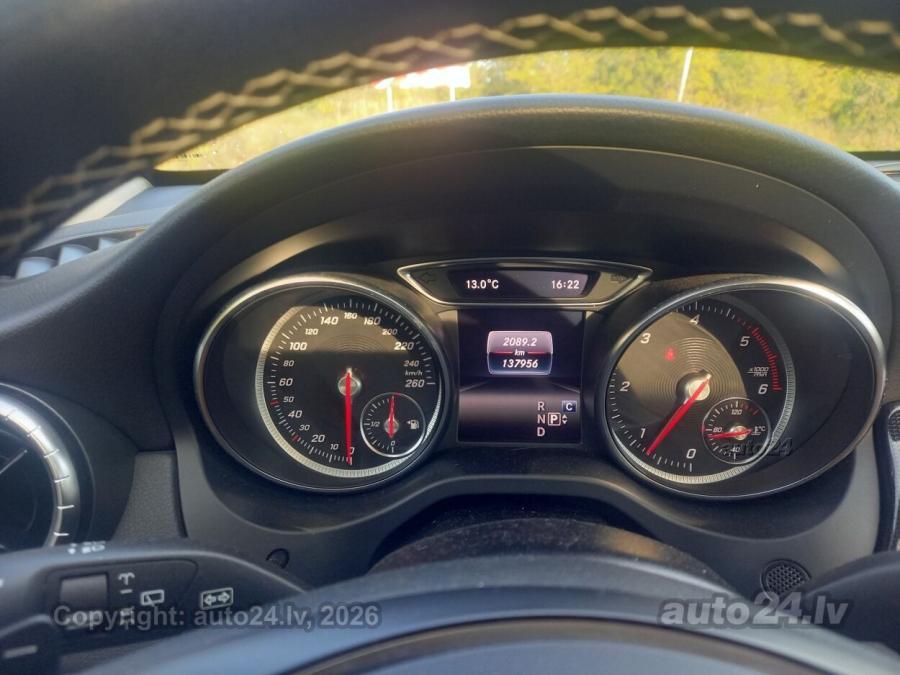 Pelēks Mercedes-Benz CLA-Class 2018 Tallina, ar dzinēja tilpumu 2.10 L un nobraukumu 165 tūkst. km par 15000 €, foto 3 vietnē AUTOMOTO.COM.LV