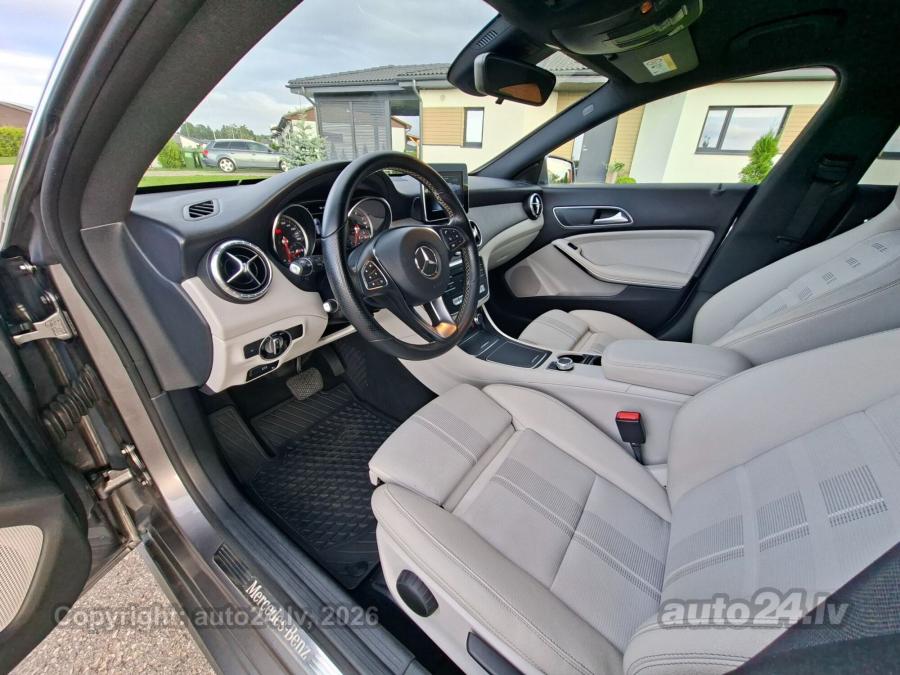 Grey Mercedes-Benz CLA-Class 2018 in Tartu, with an engine capacity of 1.60 L and mileage of 158 thousand km for 15499 €, photo 6 on AUTOMOTO.COM.LV