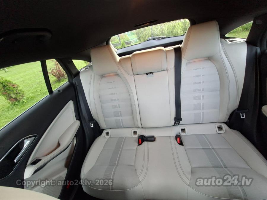 Grey Mercedes-Benz CLA-Class 2018 in Tartu, with an engine capacity of 1.60 L and mileage of 158 thousand km for 15499 €, photo 9 on AUTOMOTO.COM.LV