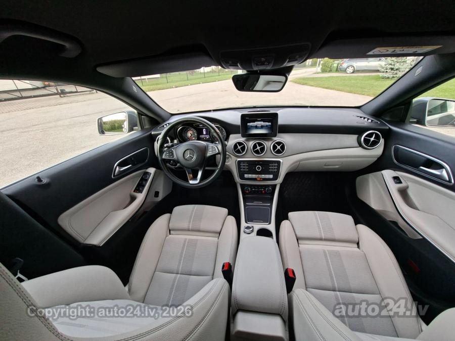 Grey Mercedes-Benz CLA-Class 2018 in Tartu, with an engine capacity of 1.60 L and mileage of 158 thousand km for 15499 €, photo 11 on AUTOMOTO.COM.LV
