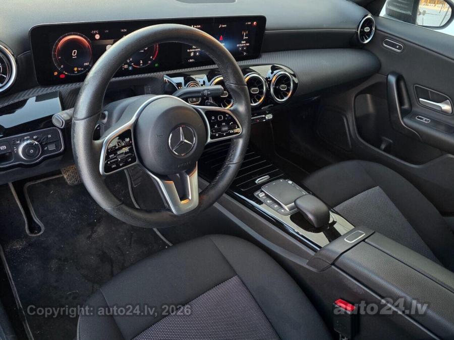 Grey Mercedes-Benz CLA-Class 2021 in Viljandi, with an engine capacity of 1.50 L and mileage of 221 thousand km for 16500 €, photo 13 on AUTOMOTO.COM.LV