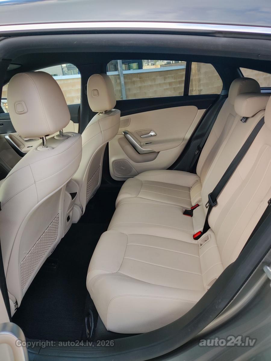 Pelēks Mercedes-Benz CLA-Class 2021 Tallina, ar dzinēja tilpumu 2.00 L un nobraukumu 157 tūkst. km par 22900 €, foto 11 vietnē AUTOMOTO.COM.LV