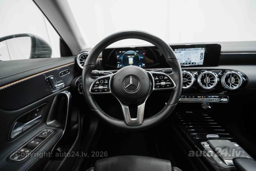 Grey Mercedes-Benz CLA-Class 2022 in Tallinn, with an engine capacity of 2.00 L and mileage of 170 thousand km for 22900 €, photo 10 on AUTOMOTO.COM.LV