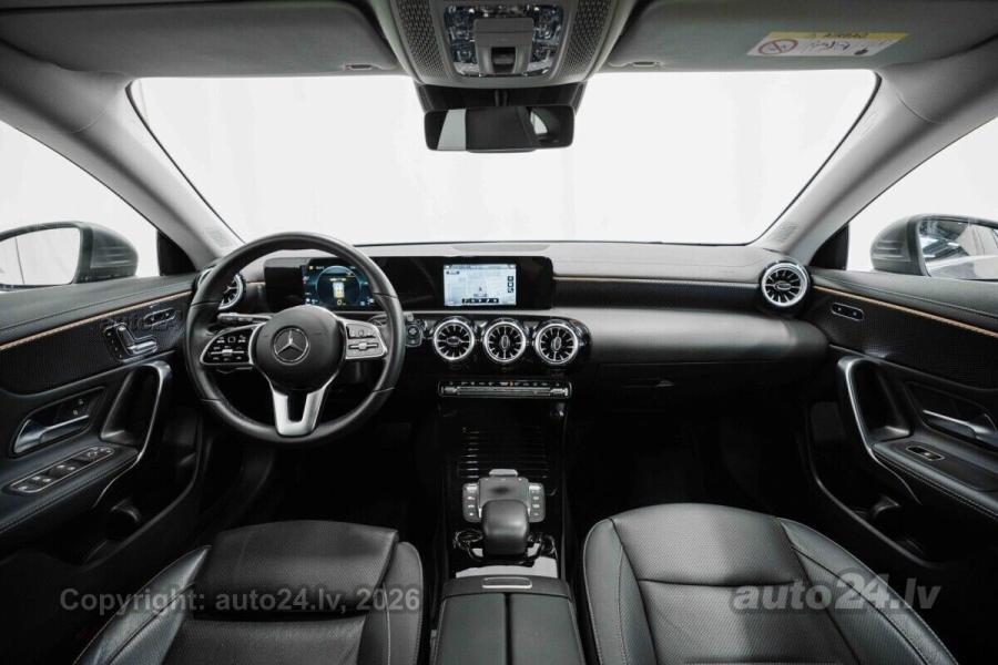 Grey Mercedes-Benz CLA-Class 2022 in Tallinn, with an engine capacity of 2.00 L and mileage of 170 thousand km for 22900 €, photo 11 on AUTOMOTO.COM.LV