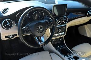 Sarkans Mercedes-Benz CLA-Class 2018 Rīga, ar dzinēja tilpumu 1.99 L un nobraukumu 60 tūkst. km par 20600 €, foto 12 vietnē AUTOMOTO.COM.LV