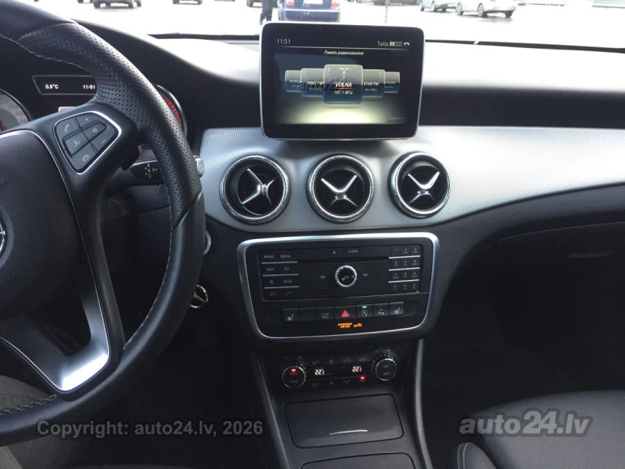 Sarkans Mercedes-Benz CLA-Class 2016 Tallina, ar dzinēja tilpumu 1.60 L un nobraukumu 80 tūkst. km par 16950 €, foto 7 vietnē AUTOMOTO.COM.LV