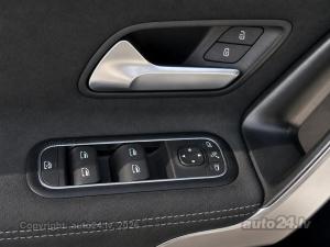 Balts Mercedes-Benz CLA-Class 2021 Rīga, ar dzinēja tilpumu 1.40 L un nobraukumu 129 tūkst. km par 25800 €, foto 12 vietnē AUTOMOTO.COM.LV