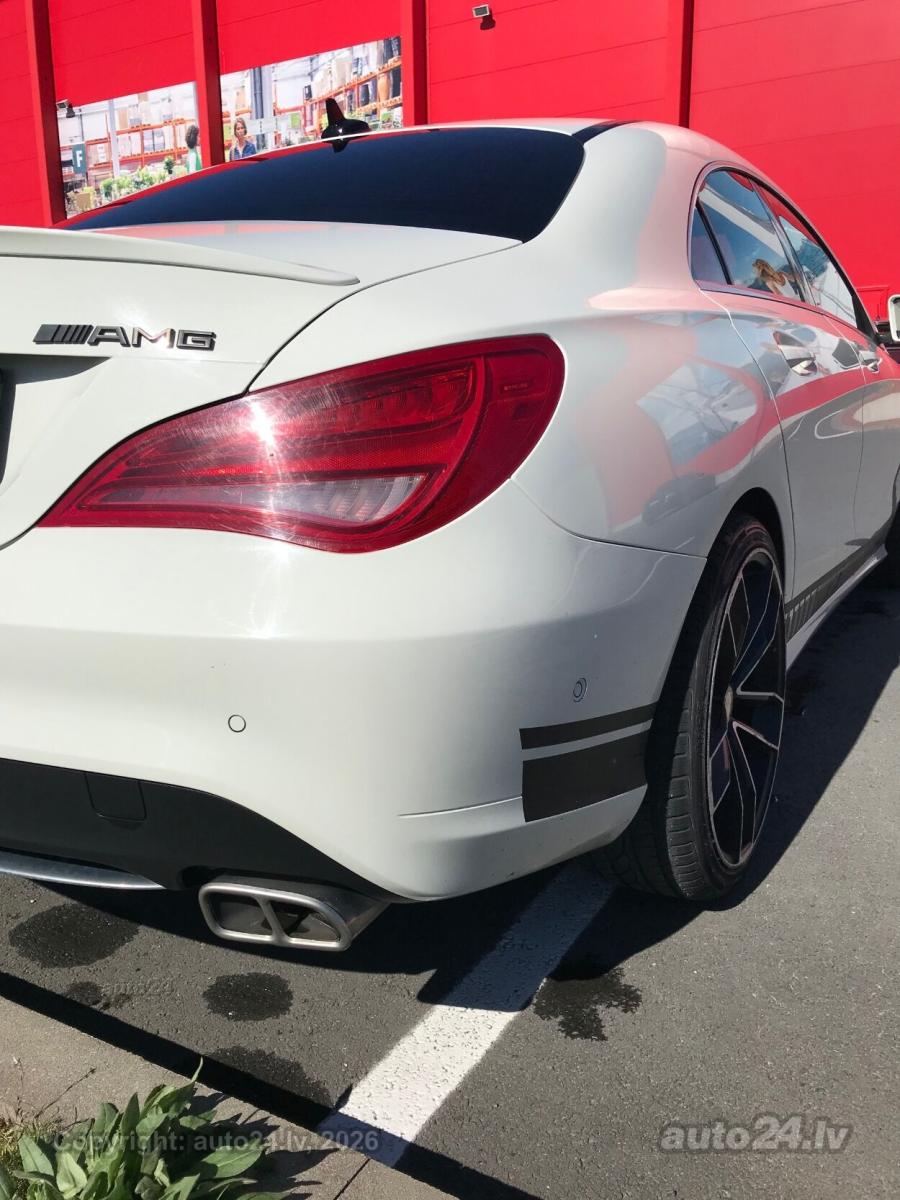 White Mercedes-Benz CLA-Class 2015 in Tallinn, with an engine capacity of 1.60 L and mileage of 173 thousand km for 18500 €, photo 4 on AUTOMOTO.COM.LV