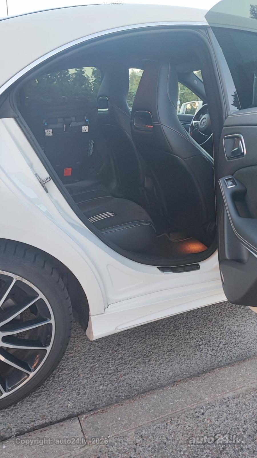 White Mercedes-Benz CLA-Class 2018 in Tallinn, with an engine capacity of 1.50 L and mileage of 103 thousand km for 20000 €, photo 8 on AUTOMOTO.COM.LV