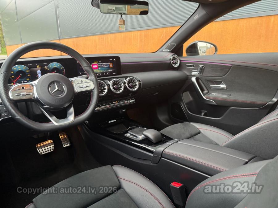 Balts Mercedes-Benz CLA-Class 2023 Tallina, ar dzinēja tilpumu 1.30 L un nobraukumu 40 tūkst. km par 30900 €, foto 8 vietnē AUTOMOTO.COM.LV