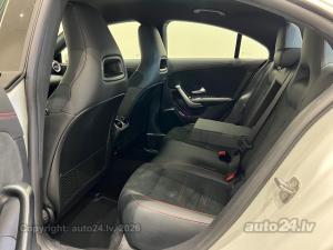 Balts Mercedes-Benz CLA-Class 2024 Tallina, ar dzinēja tilpumu 2.00 L un nobraukumu 42 tūkst. km par 34900 €, foto 16 vietnē AUTOMOTO.COM.LV
