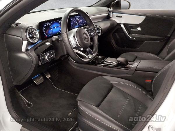 Balts Mercedes-Benz CLA-Class 2021 Tallina, ar dzinēja tilpumu 0.00 L un nobraukumu 35 tūkst. km par 30990 €, foto 3 vietnē AUTOMOTO.COM.LV