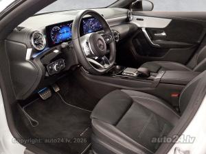 Balts Mercedes-Benz CLA-Class 2021 Tallina, ar dzinēja tilpumu 0.00 L un nobraukumu 35 tūkst. km par 30990 €, foto 4 vietnē AUTOMOTO.COM.LV