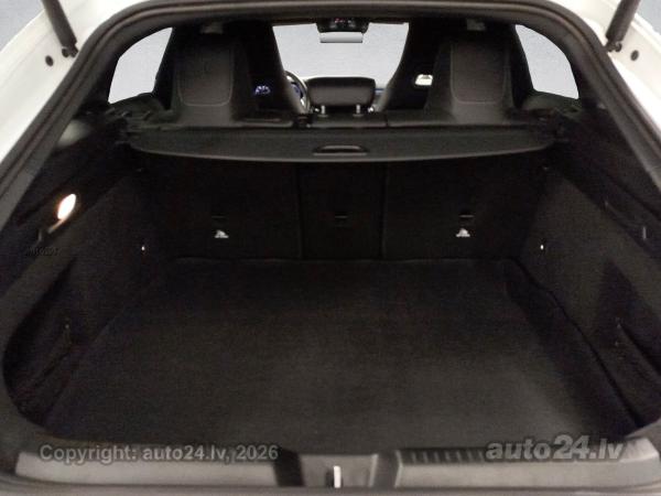 Balts Mercedes-Benz CLA-Class 2021 Tallina, ar dzinēja tilpumu 0.00 L un nobraukumu 35 tūkst. km par 30990 €, foto 8 vietnē AUTOMOTO.COM.LV