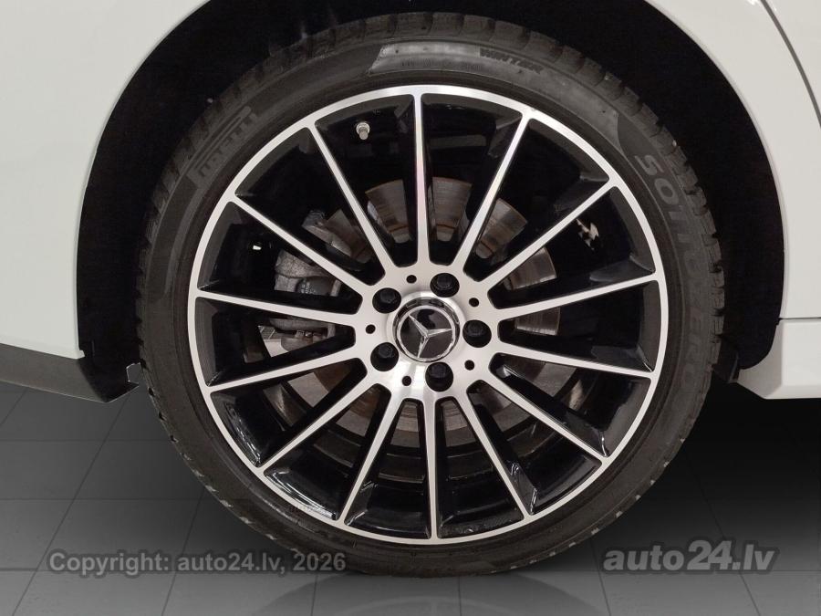 Balts Mercedes-Benz CLA-Class 2021 Tallina, ar dzinēja tilpumu 0.00 L un nobraukumu 35 tūkst. km par 30990 €, foto 10 vietnē AUTOMOTO.COM.LV