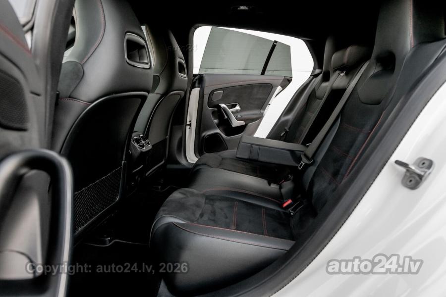 Balts Mercedes-Benz CLA-Class 2023 Pērnava, ar dzinēja tilpumu 2.00 L un nobraukumu 83 tūkst. km par 30900 €, foto 19 vietnē AUTOMOTO.COM.LV