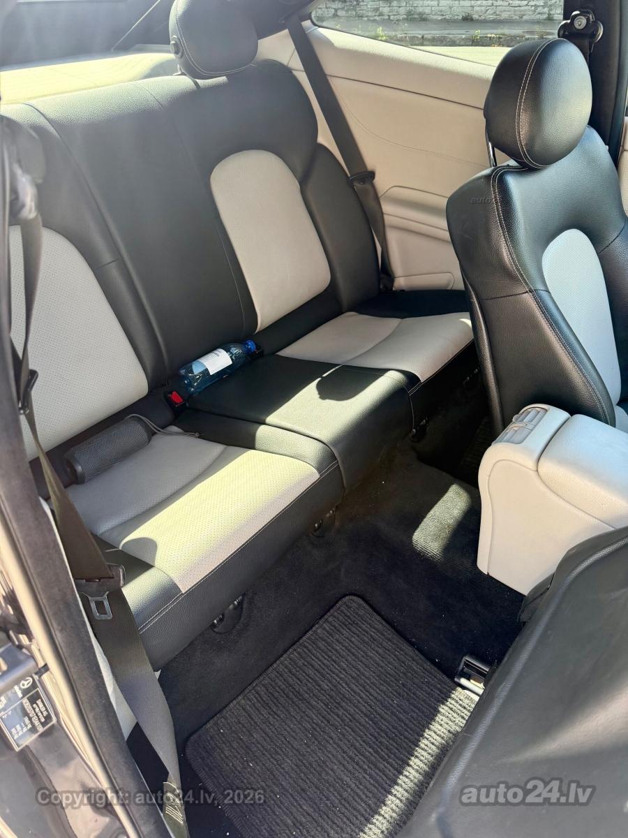 Melns Mercedes-Benz CLC-Class 2009 Tallina, ar dzinēja tilpumu 2.10 L un nobraukumu 0 tūkst. km par 4700 €, foto 9 vietnē AUTOMOTO.COM.LV