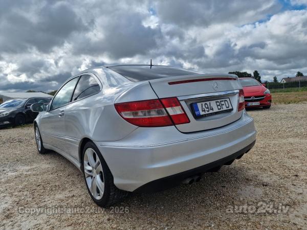Mercedes-Benz CLC-Class 2008 Tartu vietnē Pelēks Mercedes-Benz CLC-Class 2008 Tartu, ar dzinēja tilpumu 1.80 L un nobraukumu 207 tūkst. km par 3890 €, foto 6 vietnē AUTOMOTO.COM.LV